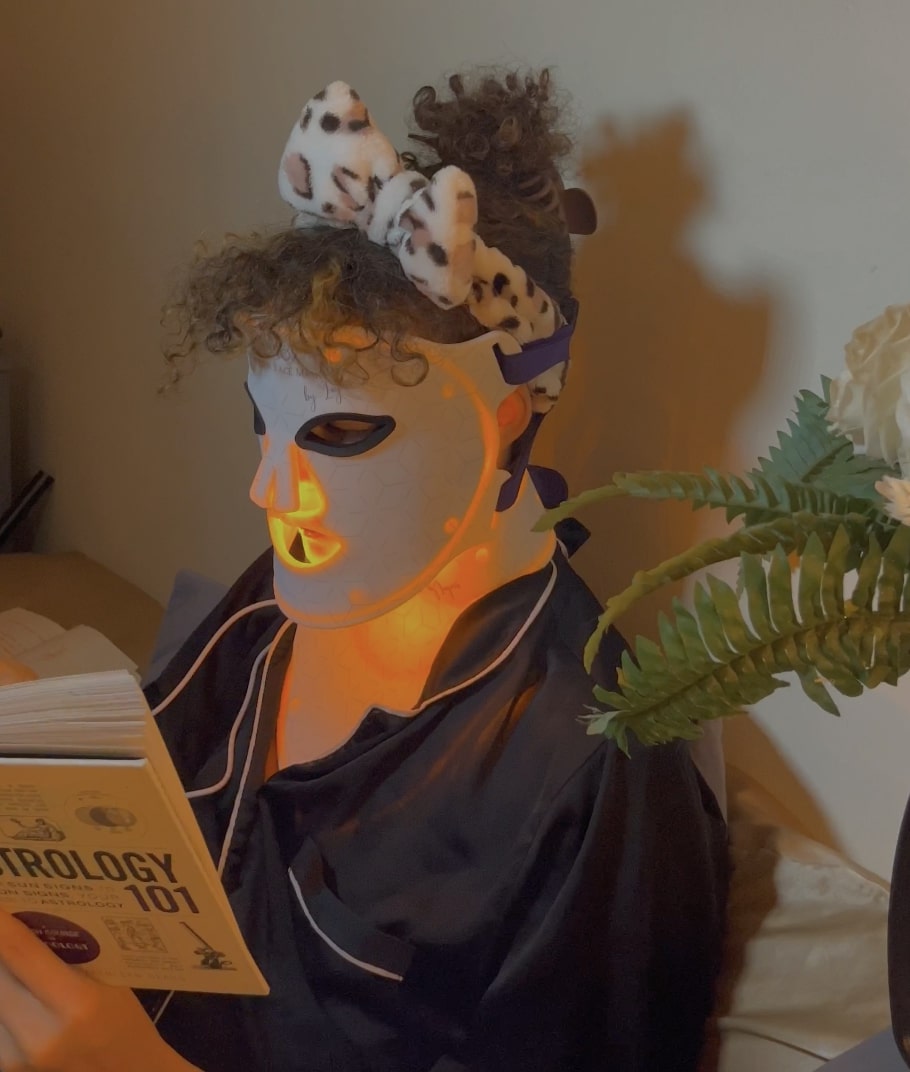 Transform Your Wellness with LED Therapy Devices | Luyors